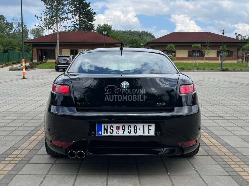 Alfa Romeo GT 3.2 V6 Busso | Polovni Automobili