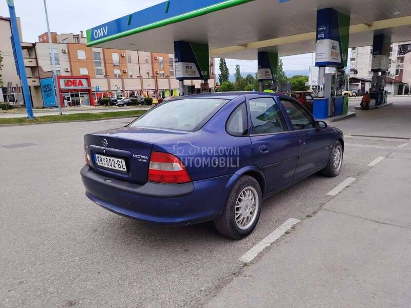 Polovni Opel Vectra B 1996. god. Polovni Automobili Srbija, Vranje
