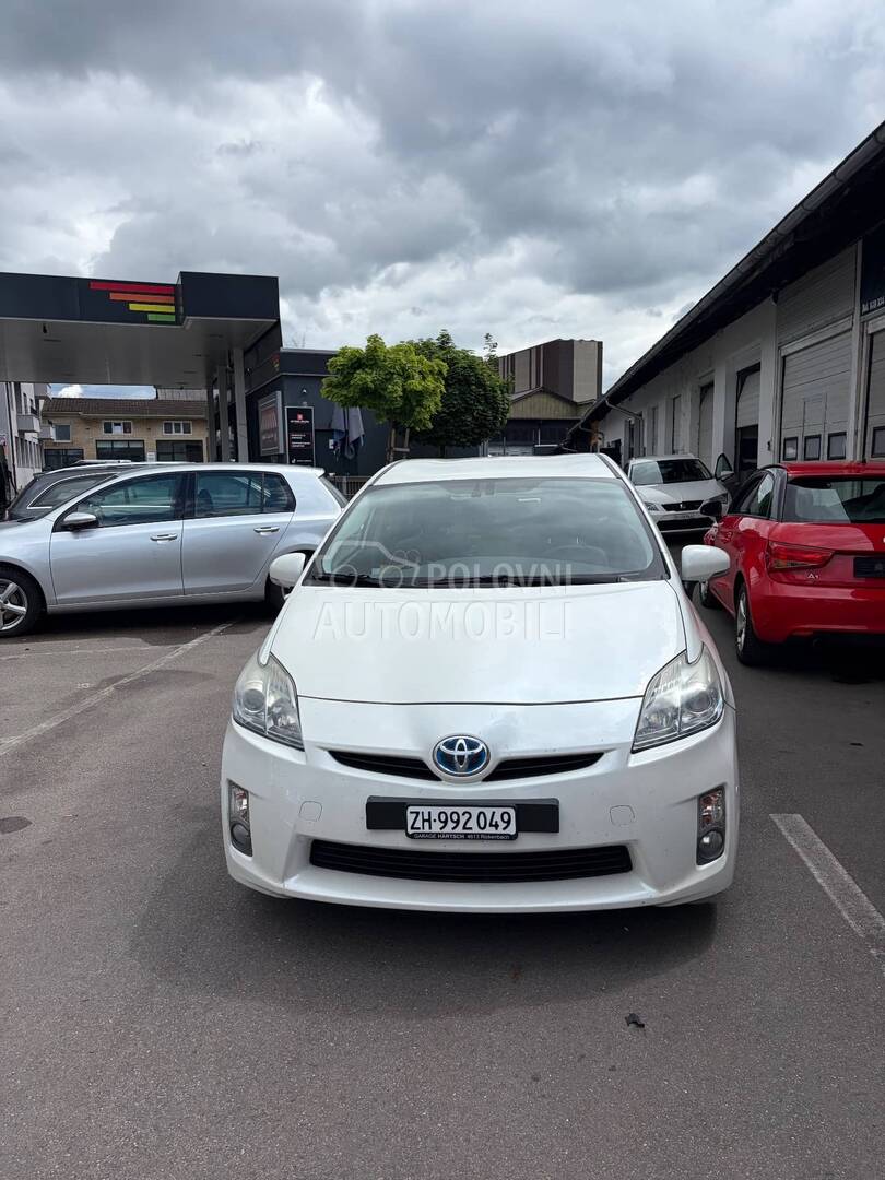 Polovni Toyota Prius 2009. god. Polovni Automobili Srbija, Niš