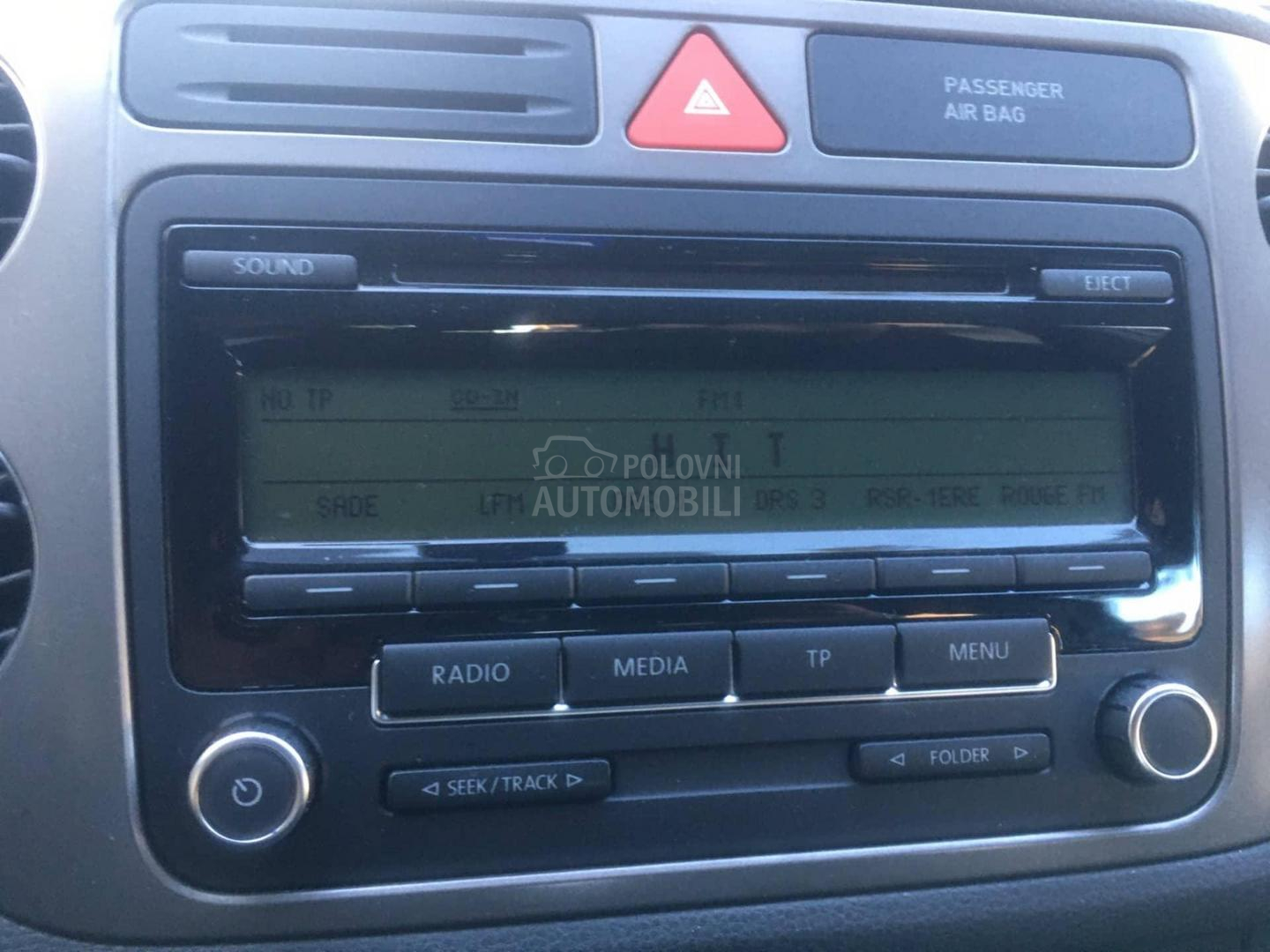 Vw rcd 310 cdmp3 orginal radio za Volkswagen Caddy, Polo, Passat B7 ...